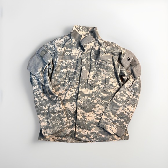 Propper | Jackets & Coats | Us Army Combat Zip Up Coat Military Acu ...